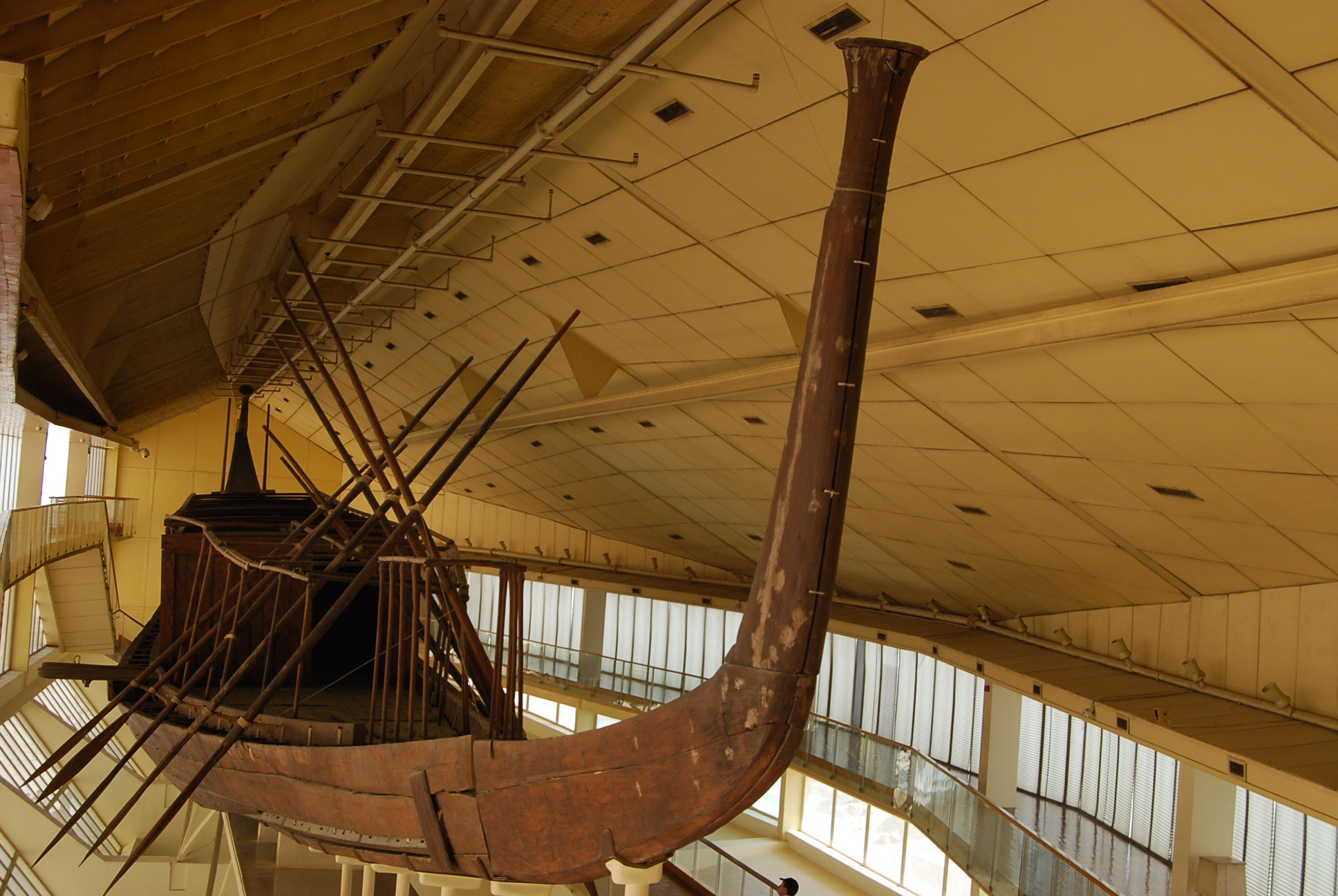 Arqueólogos egipcios y japoneses restaurarán la segunda barca solar del ...